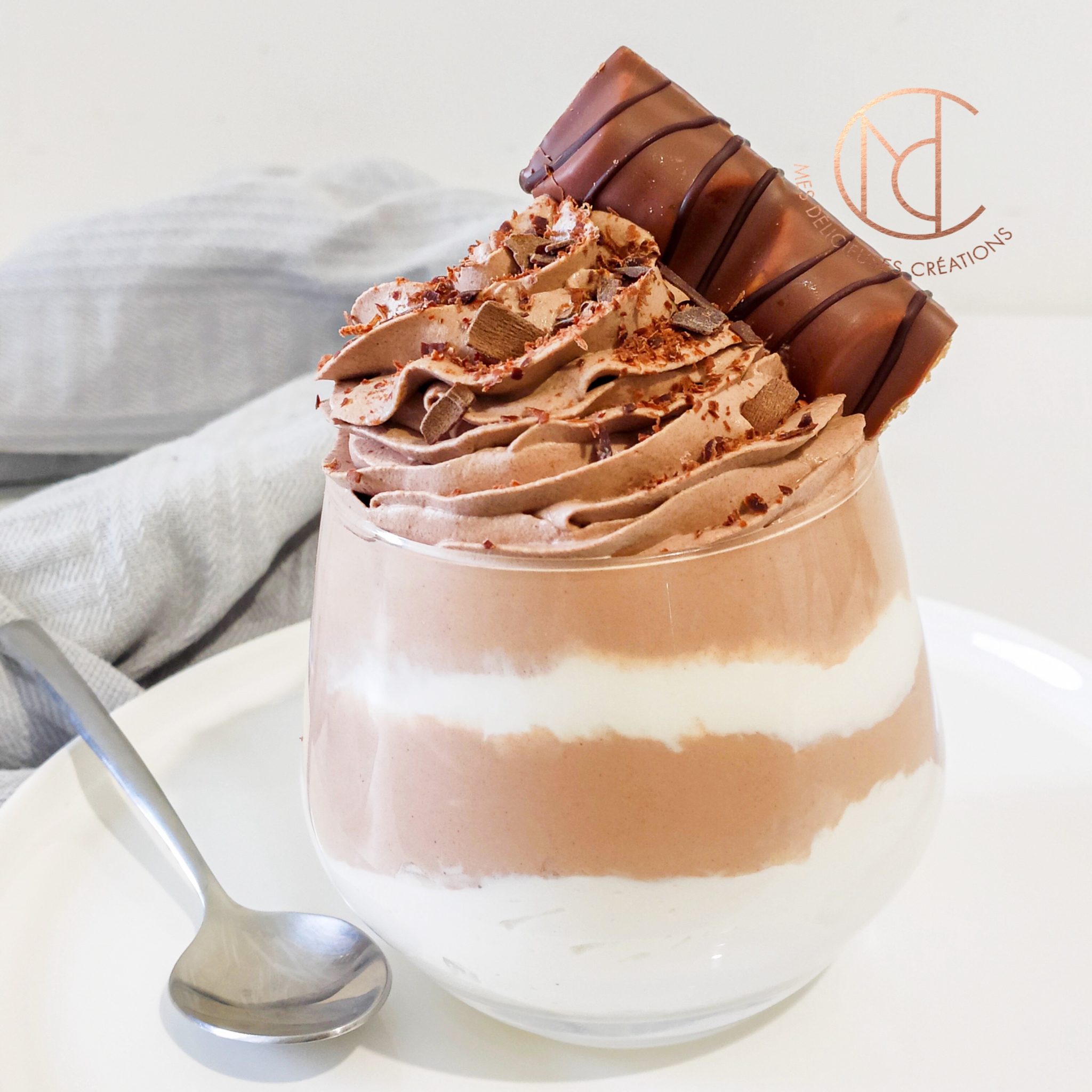 Verrine Kinder Bueno à la mousse noisette - Mes Délicieuses Créations
