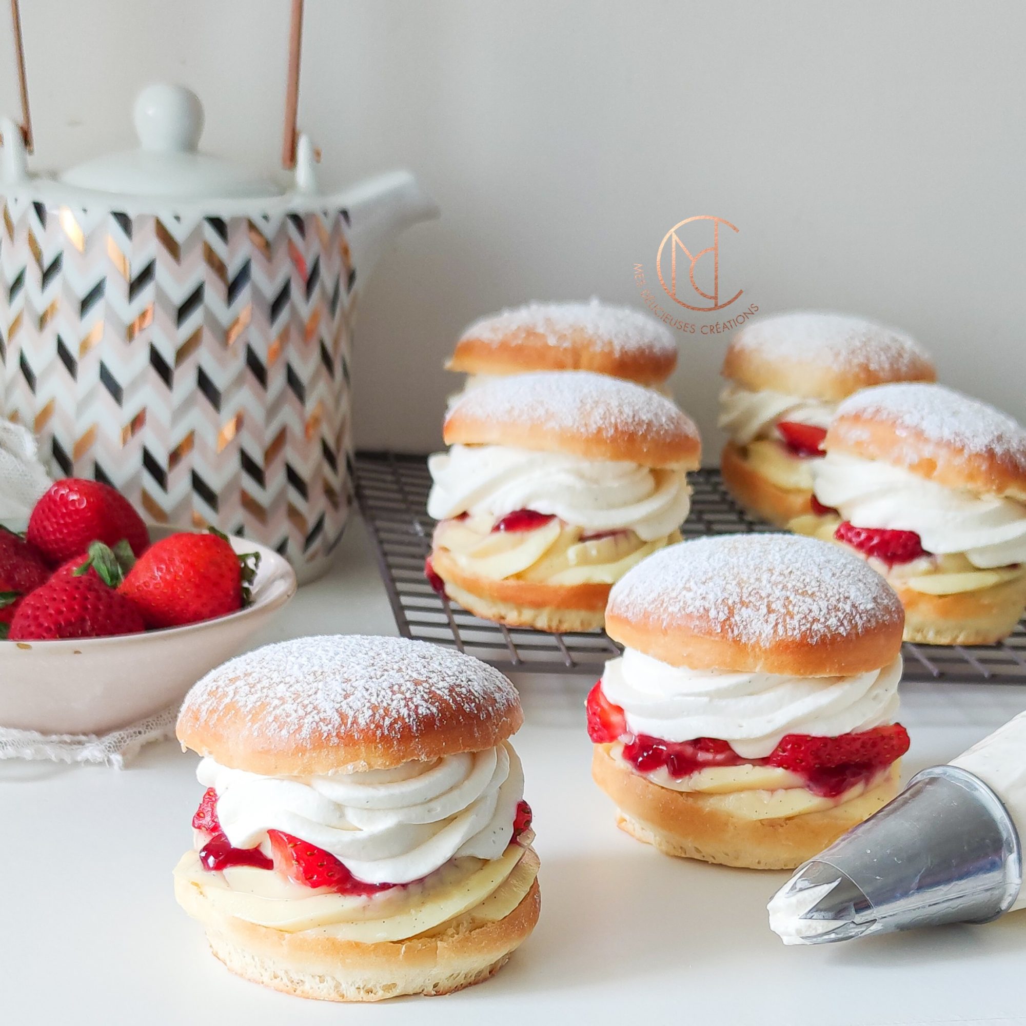 Beignets fourrés aux fraises - Mes Délicieuses Créations