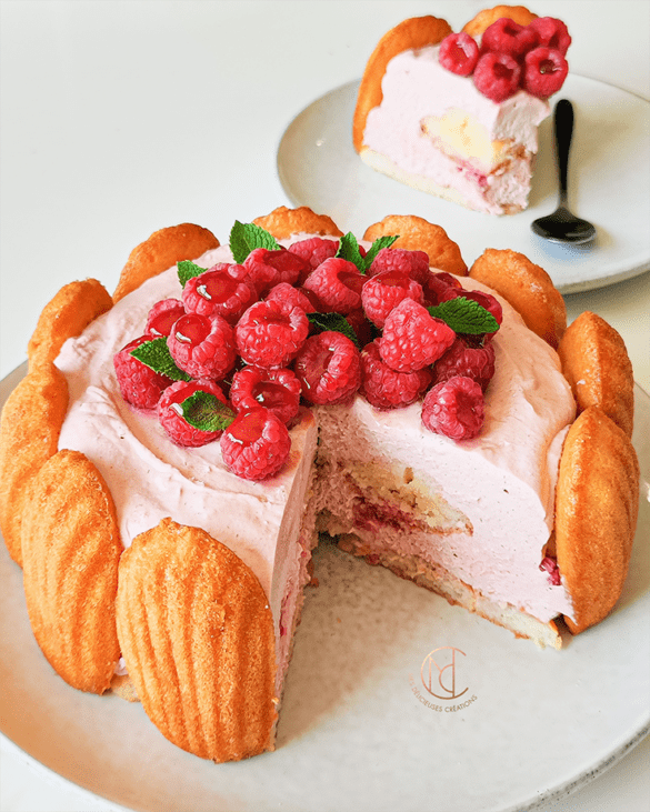 Charlotte mousse de framboises - Mes Délicieuses Créations