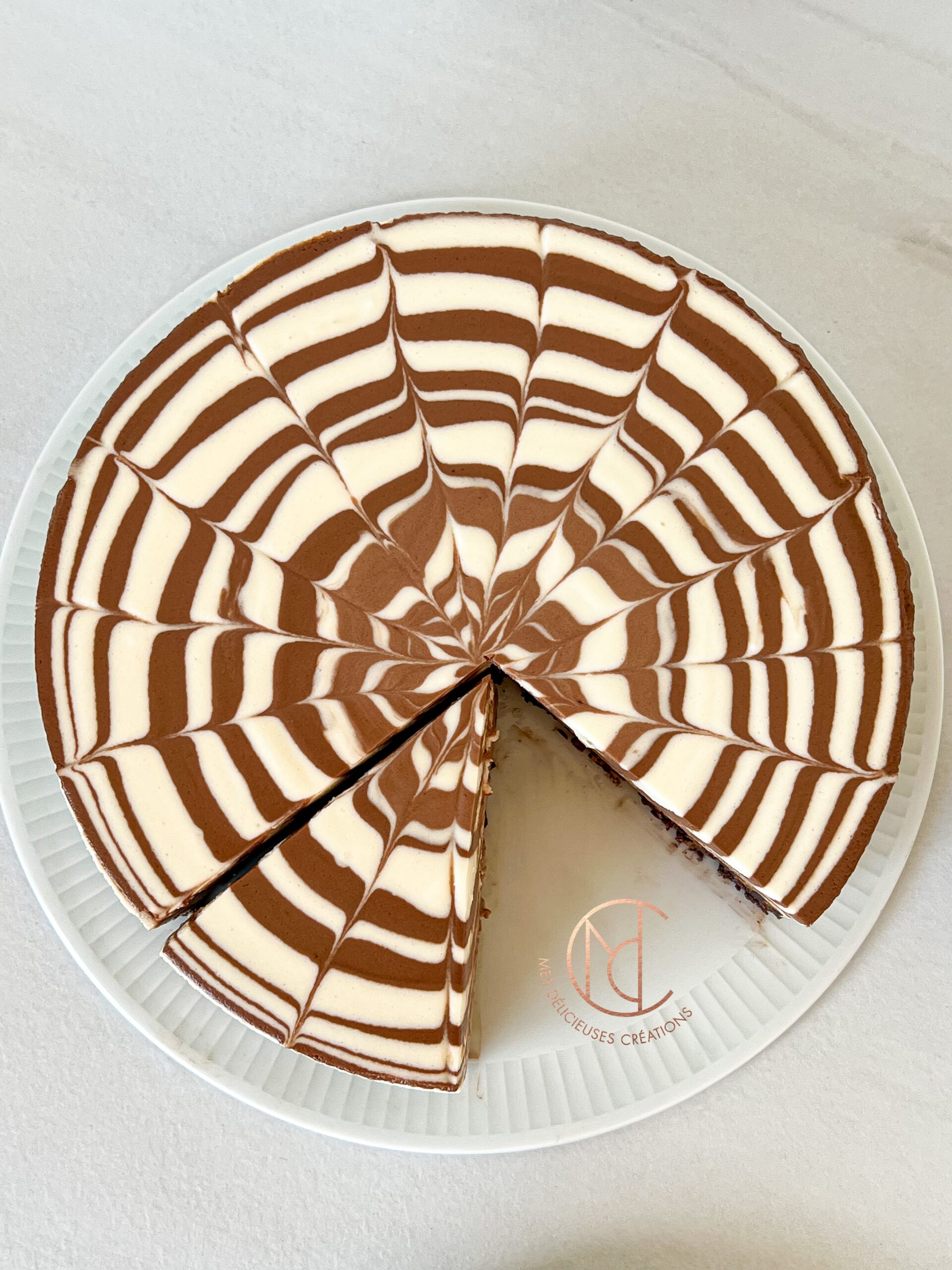 Mousse zébrée aux deux chocolats - Mes Délicieuses Créations